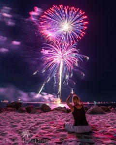 The Best Places to Watch the Destin Harbor Fireworks