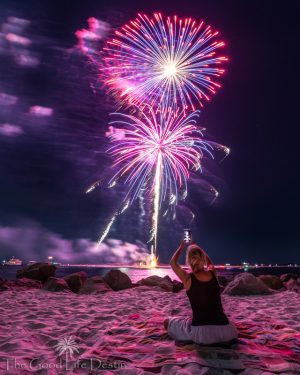 The Best Places to Watch the Destin Harbor Fireworks