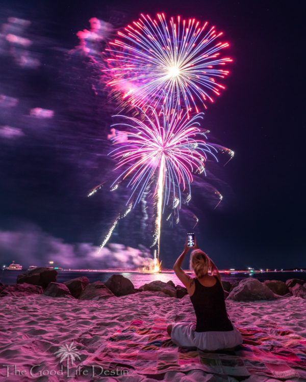 The Best Places to Watch the Destin Harbor Fireworks