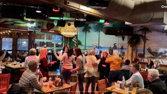 Dance the Night Away in Destin: Best Clubs and Nightlife - The Good ...